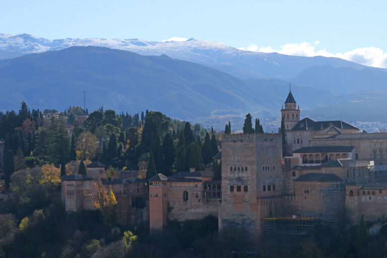 Seeing 6 of the Top Granada Highlights for Free - Mapping Spain