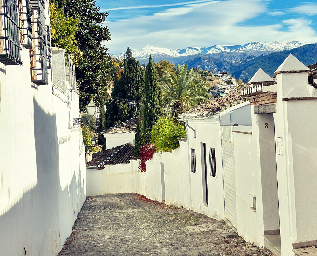 What’s it like living in Granada? - Mapping Spain