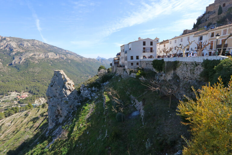 Visiting the beautiful town of Guadalest (Alicante province) - Mapping ...